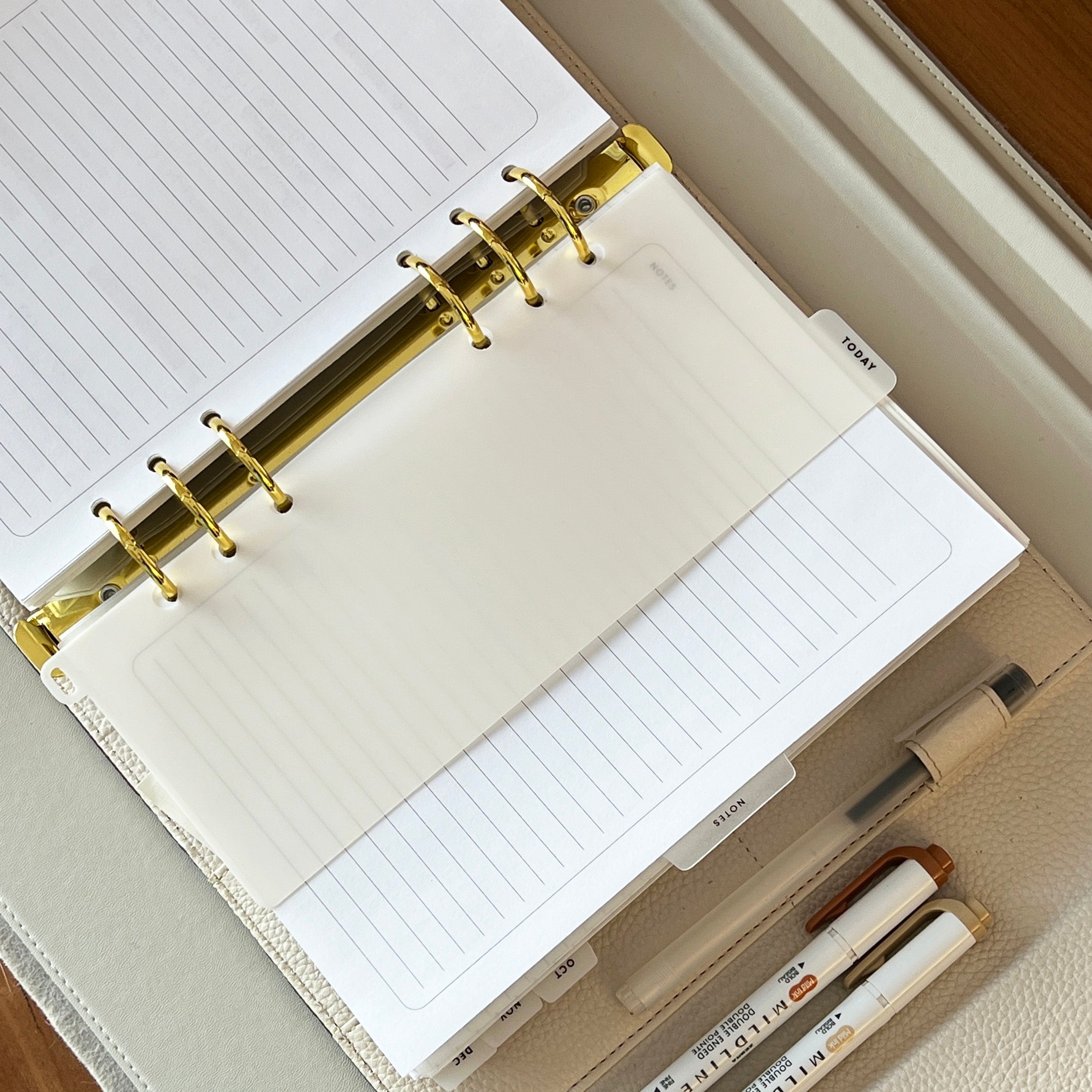 Charm Ruler | Beige – STIL
